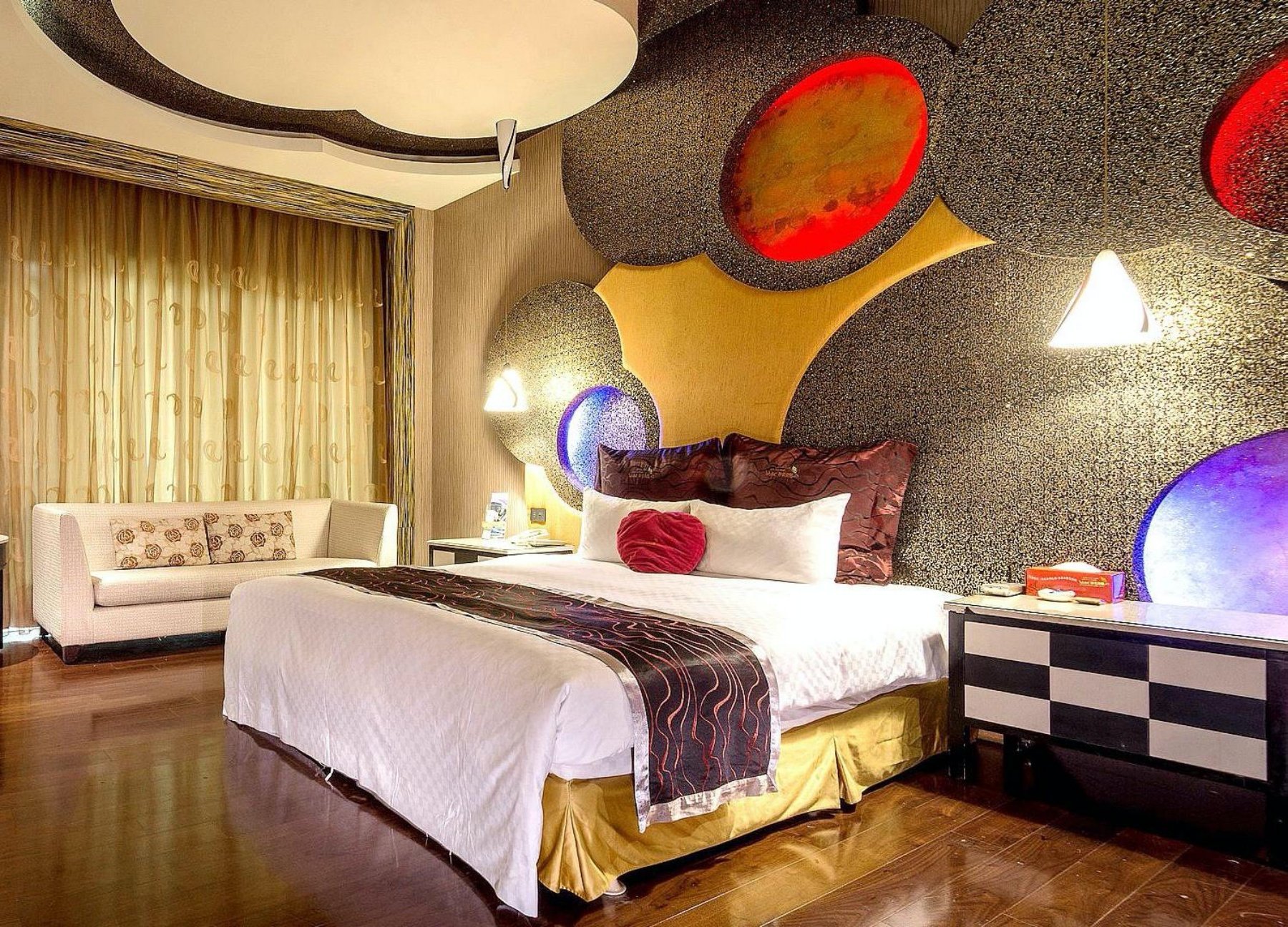 【台北 KTV 汽車旅館推薦】平價唱歌開趴選擇！精選 10 間台北可以唱歌 Motel