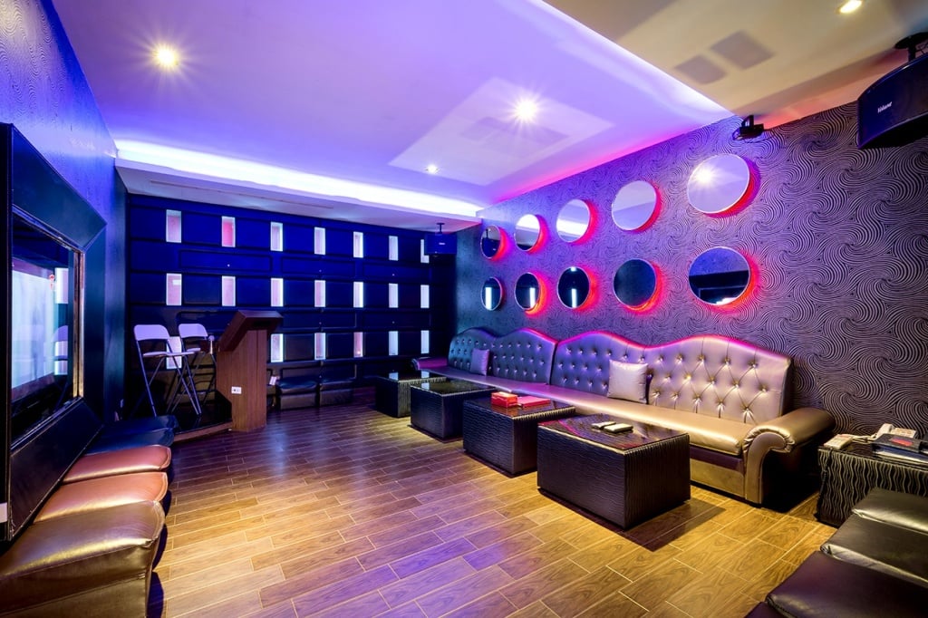 【台北 KTV 汽車旅館推薦】平價唱歌開趴選擇！精選 10 間台北可以唱歌 Motel