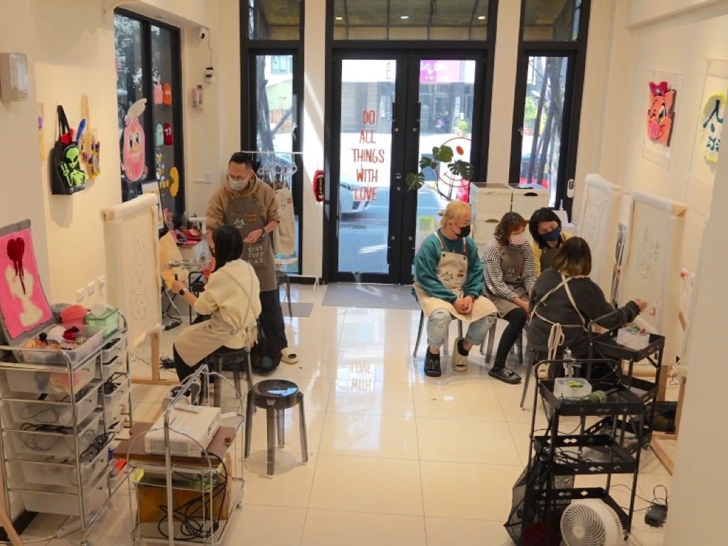 [Tuft Tuft Cat review] Carpet pillows also have diffuser decoration, no ...