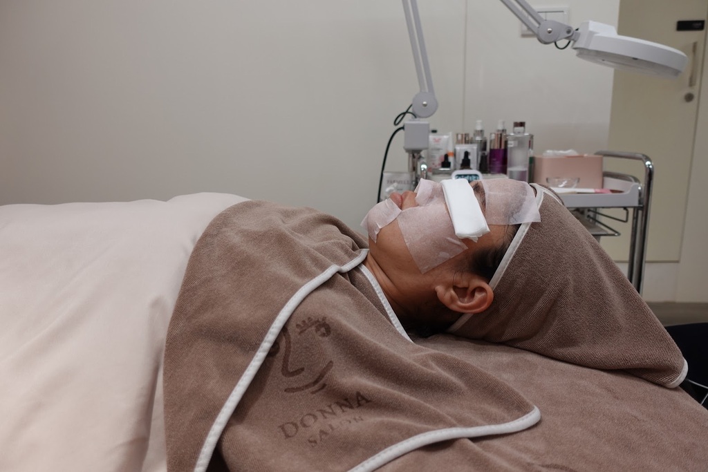 Donna Salon 評價｜肌膚管理 0 痛感無修復期，單堂制中山站做臉推薦